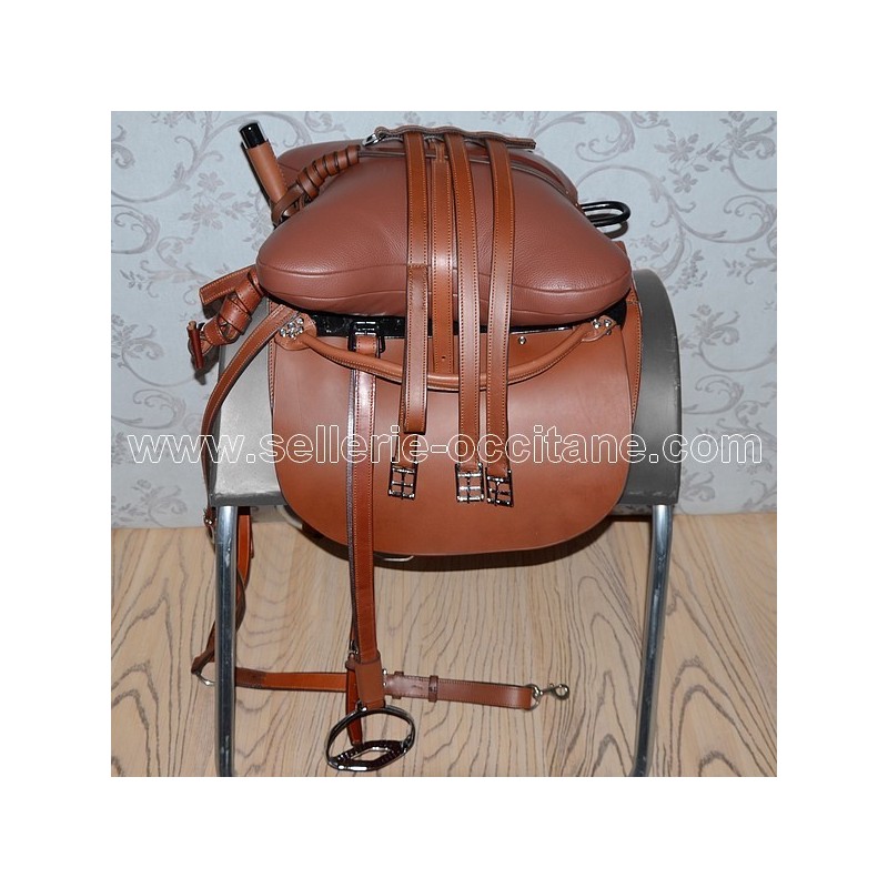 Cossack volting saddle