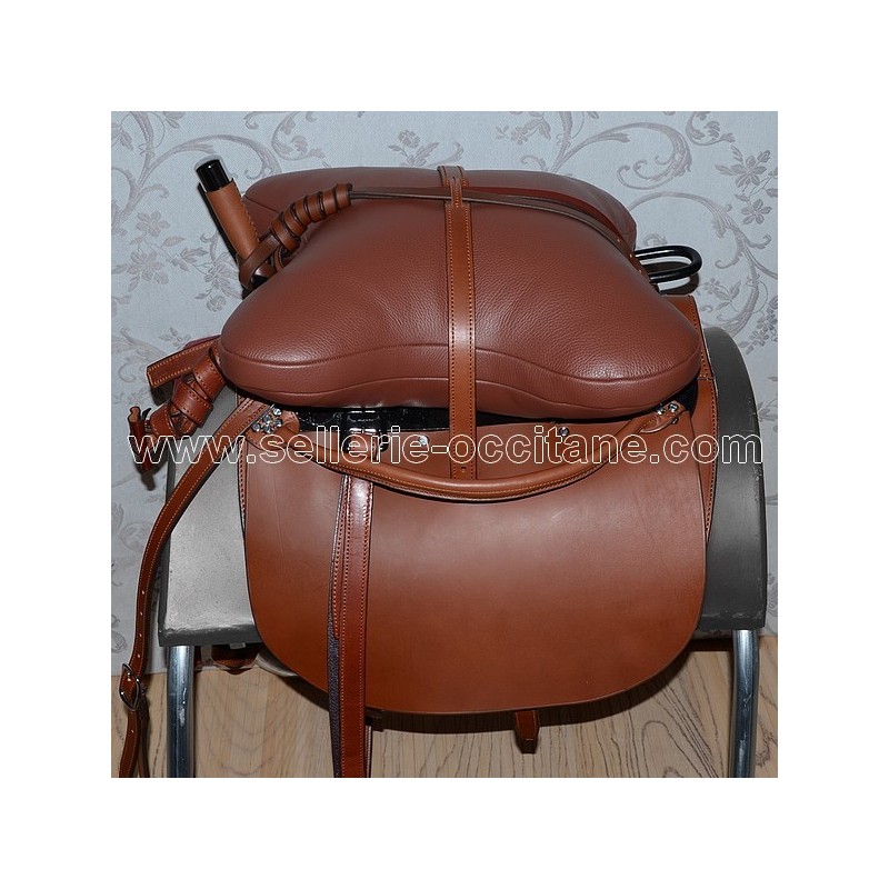 Cossack volting saddle