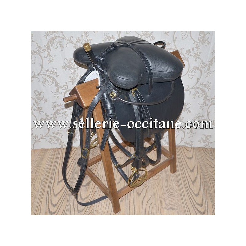 Cossack volting saddle