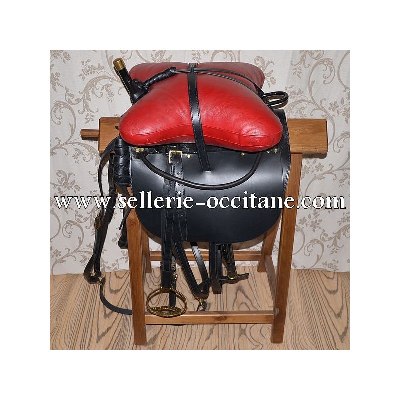 Cossack volting saddle